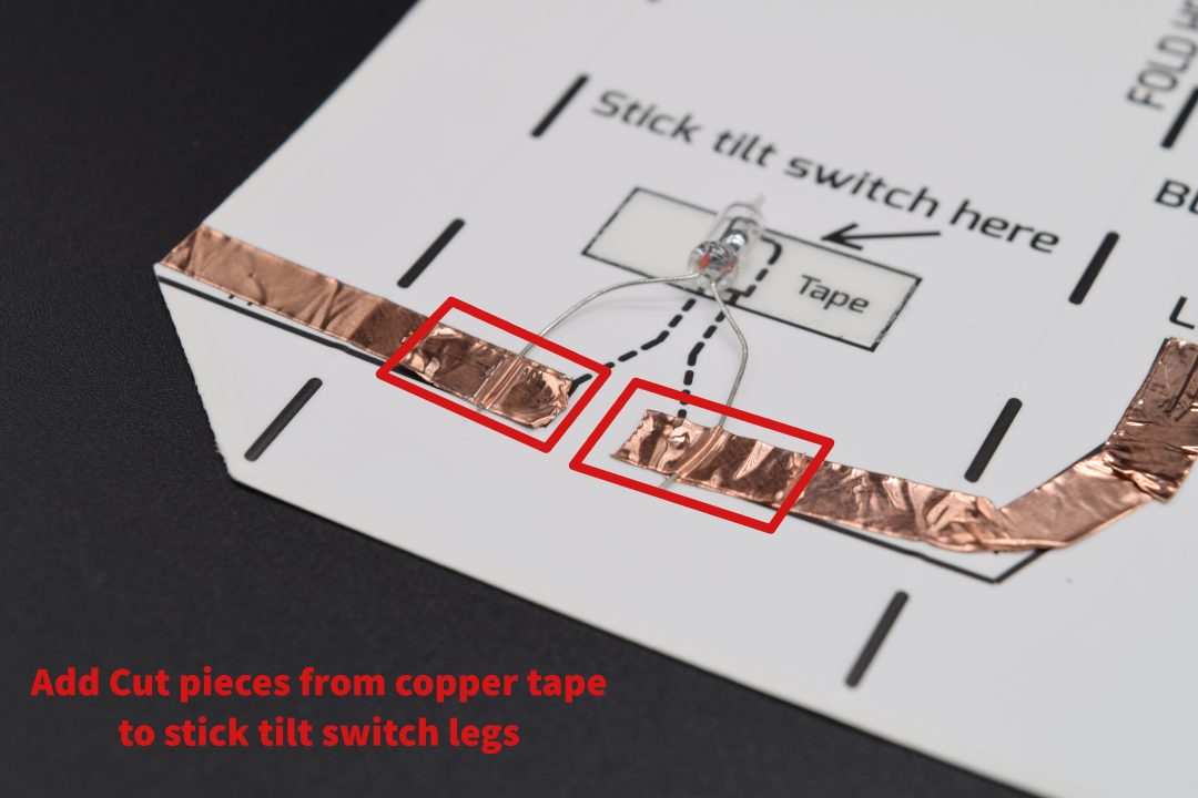 Assembling the Minecraft Torch | Learn with Edwin Robotics