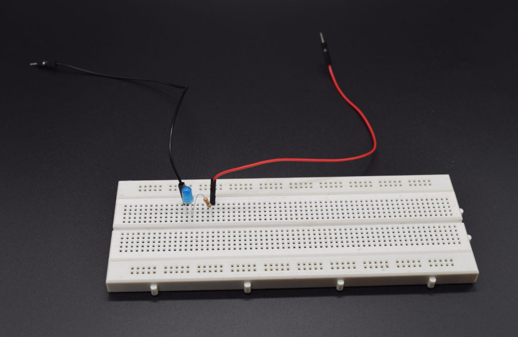 Tutorial How To Breadboard Led Learn With Edwin Robotics 